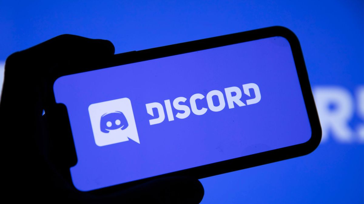 Discords Ai Goodbye Clyde Is Leaving And What Are The Alternatives